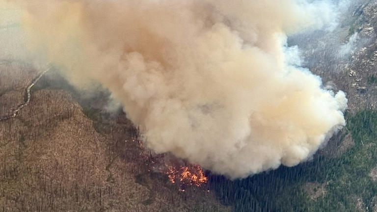 Pomas Fire near Entiat, WA burns nearly 3,000 acres, 0% contained