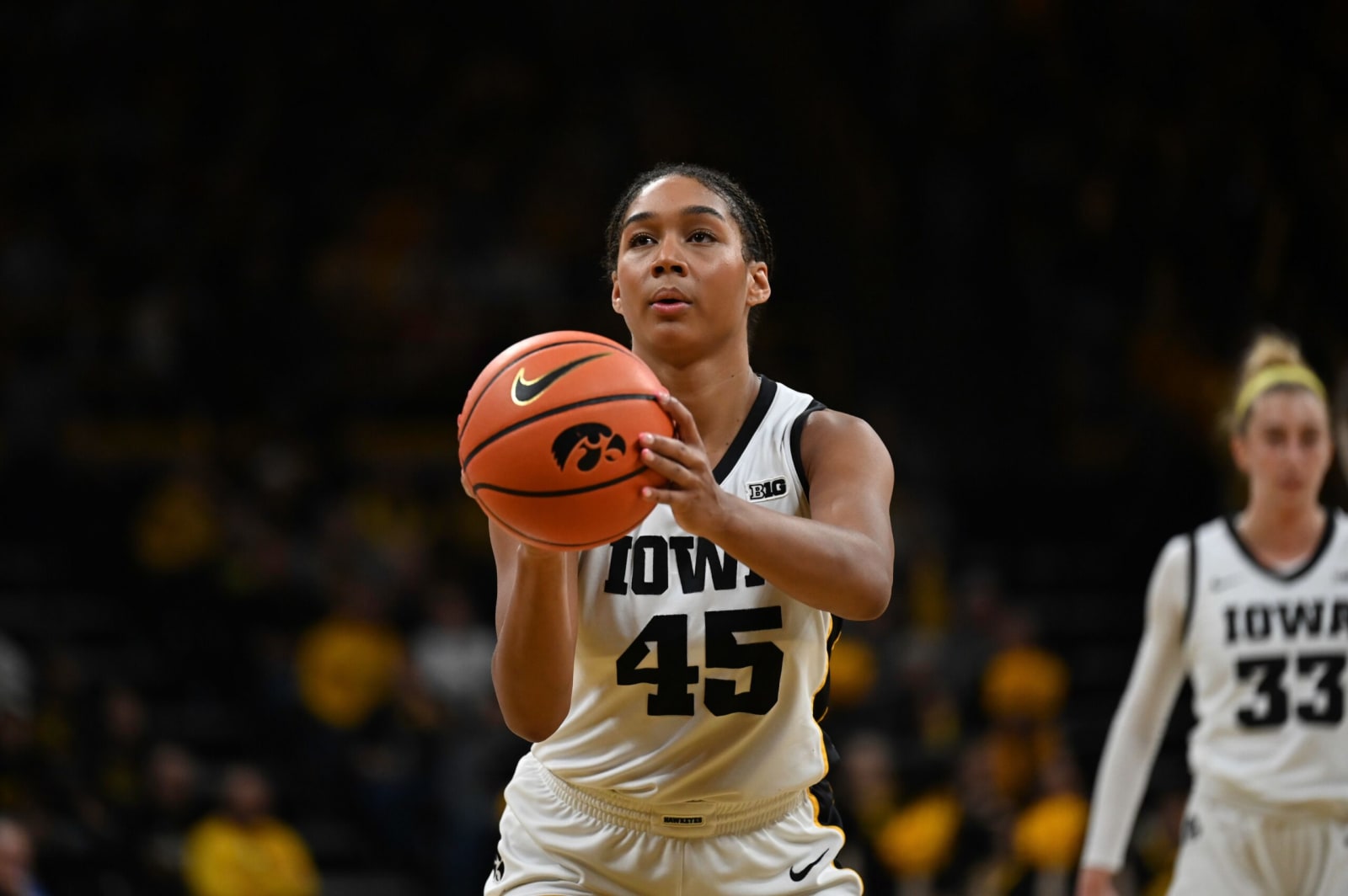 Hannah Stuelke selected to the 2025 USA Women’s AmeriCup Team