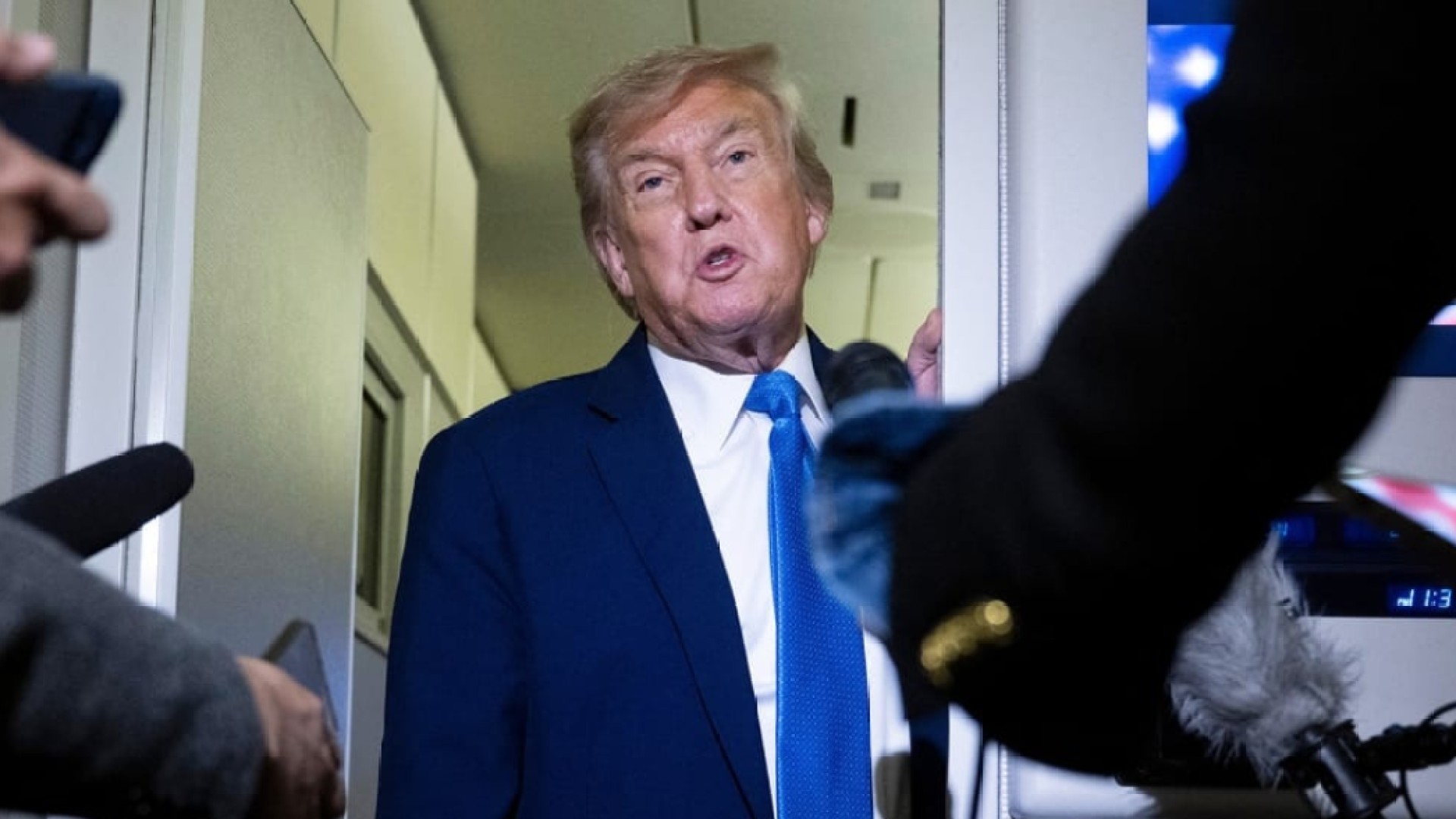 WH: Trump to decide in the next two weeks on whether to attack Iran
