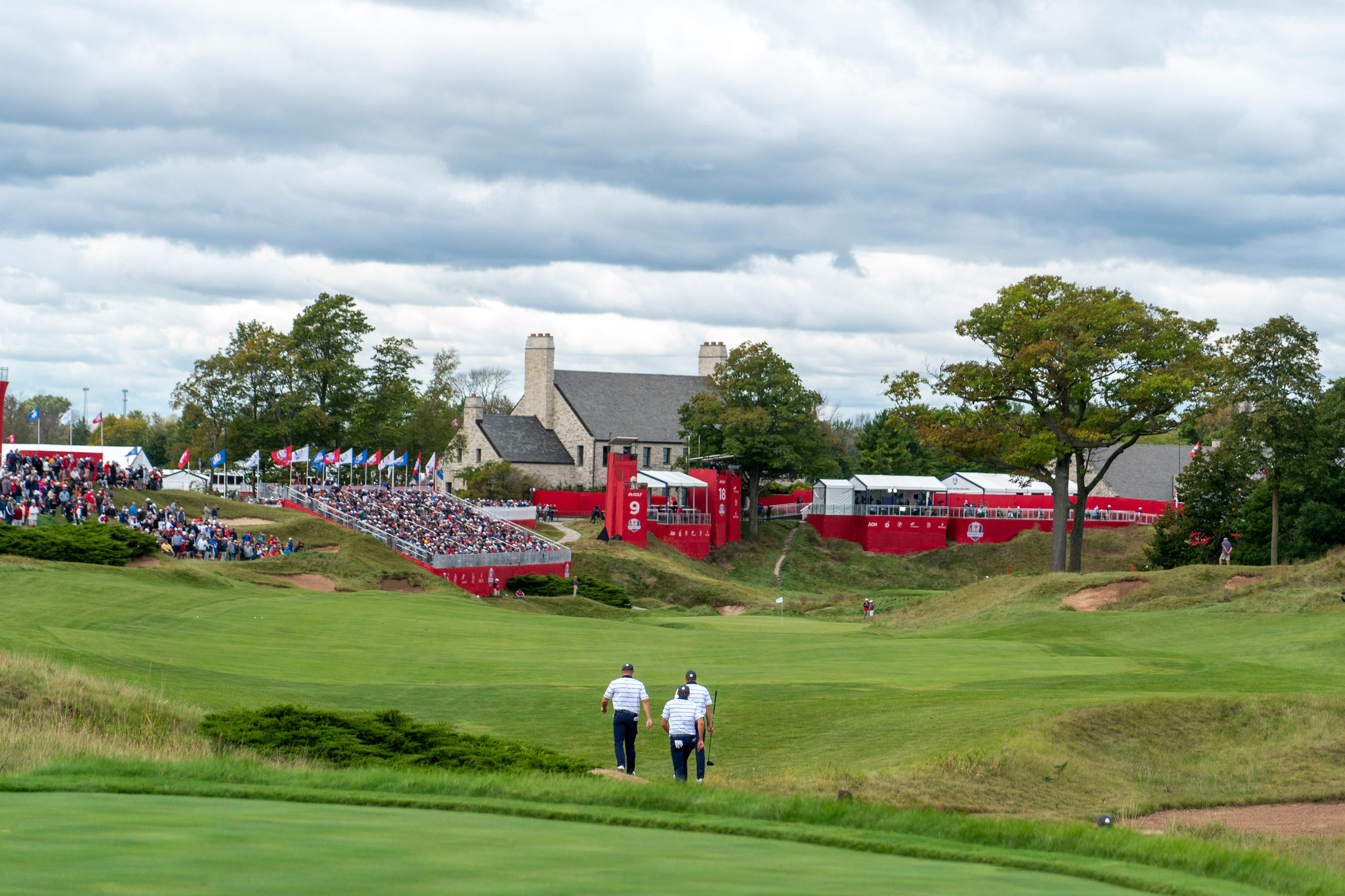 See the amazing views at the top US golf courses open to the public