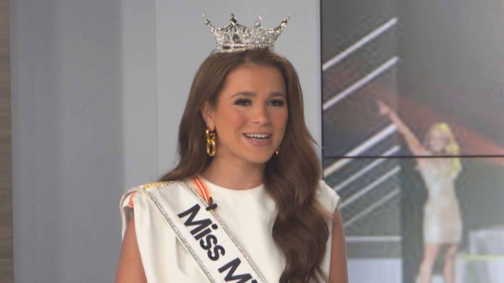Miss Mississippi Anna Leah Jolly says she is living the American Dream