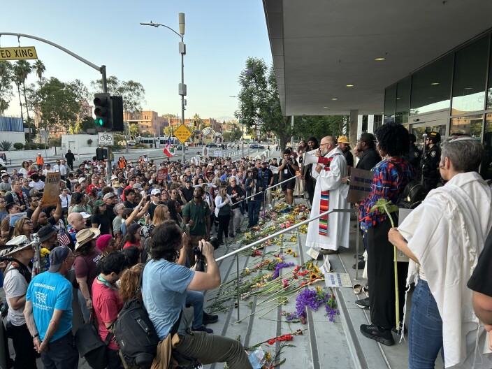 Faith leaders connect Juneteenth to immigration raids at downtown LA ...
