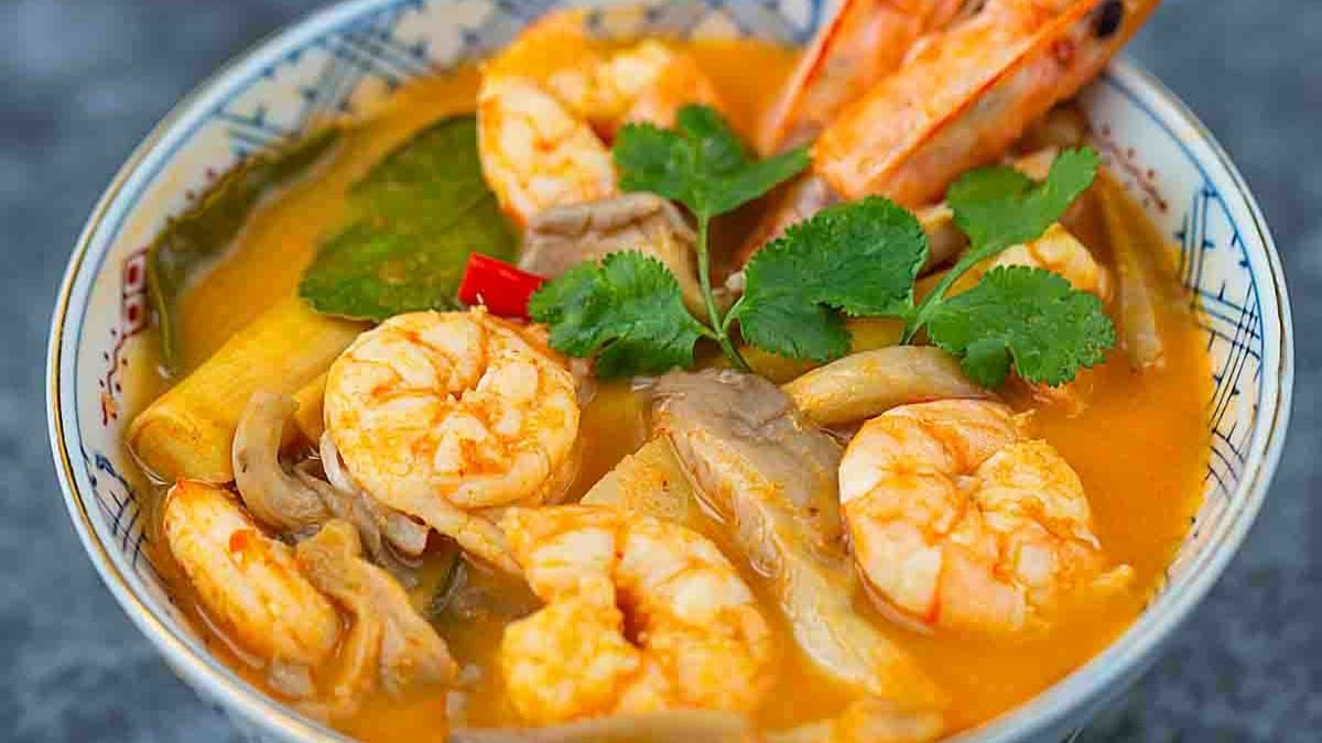 When it’s soup night, these 20 bowls never disappoint