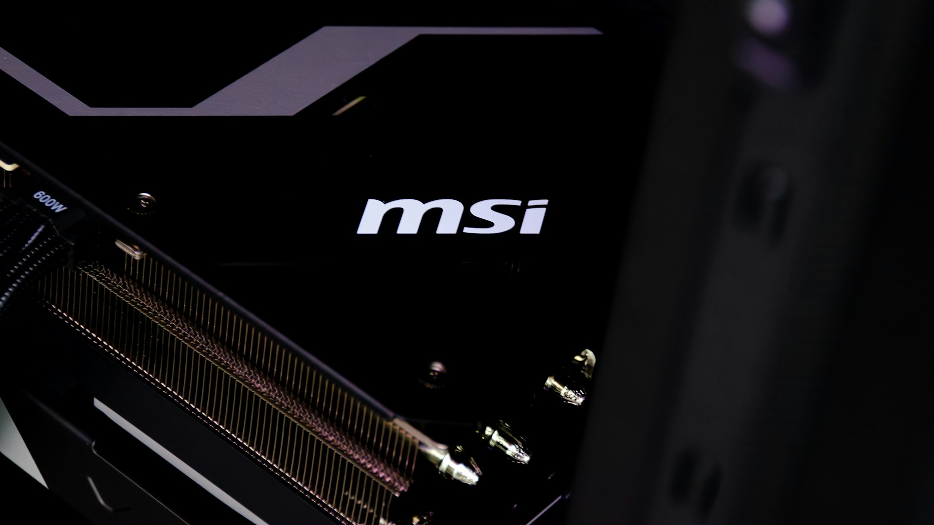 Nintendo Switch 2 má konkurenta: Nový MSI Claw s procesorem AMD Ryzen ...