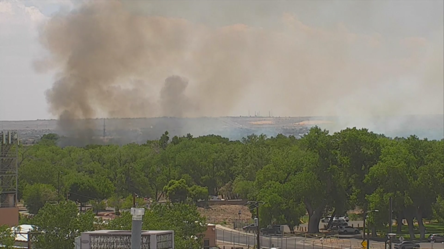 Albuquerque Fire Rescue responds to two fires in bosque near Tingley Beach