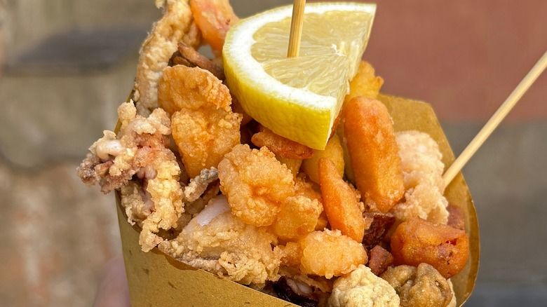 Expert Reveals Popular Restaurant Menu Items That Are Often Made From ...