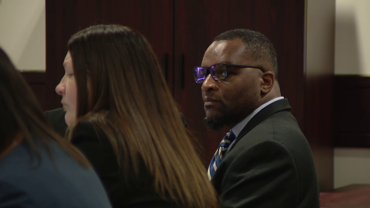 Witness points finger at Ronnie Walker after Nilexia Alexander's mom ...