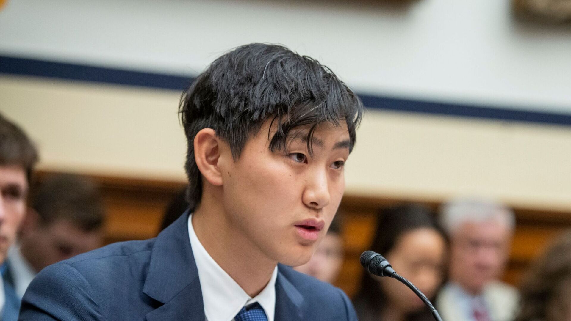 19 People Becoming Billionaires In The AI Boom