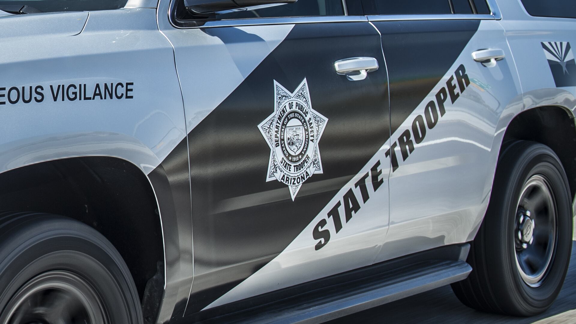 Deadly motorcycle crash temporarily closes Interstate 10 near Sacaton