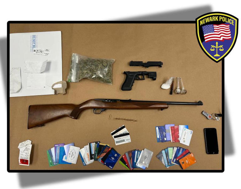 Felon arrested for possession of loaded gun, drugs, stolen IDs, bank ...