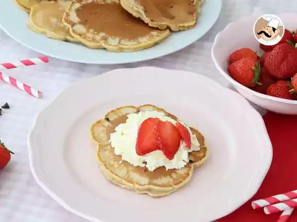 Tortitas con pepitas de chocolate. Pancakes