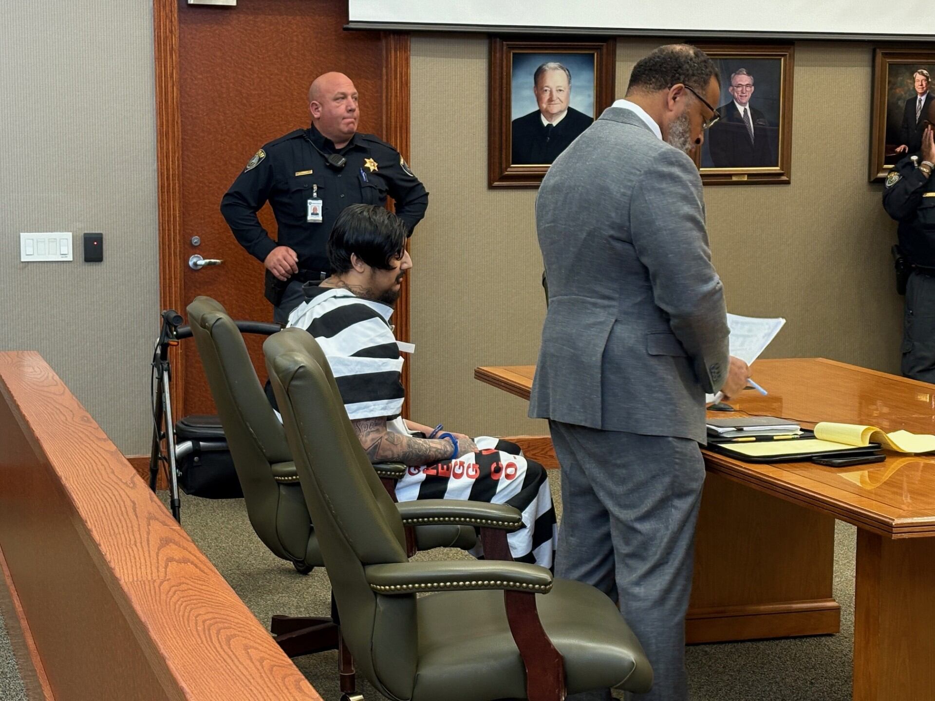 Longview man accused in shooting death of 2 brothers appears in court