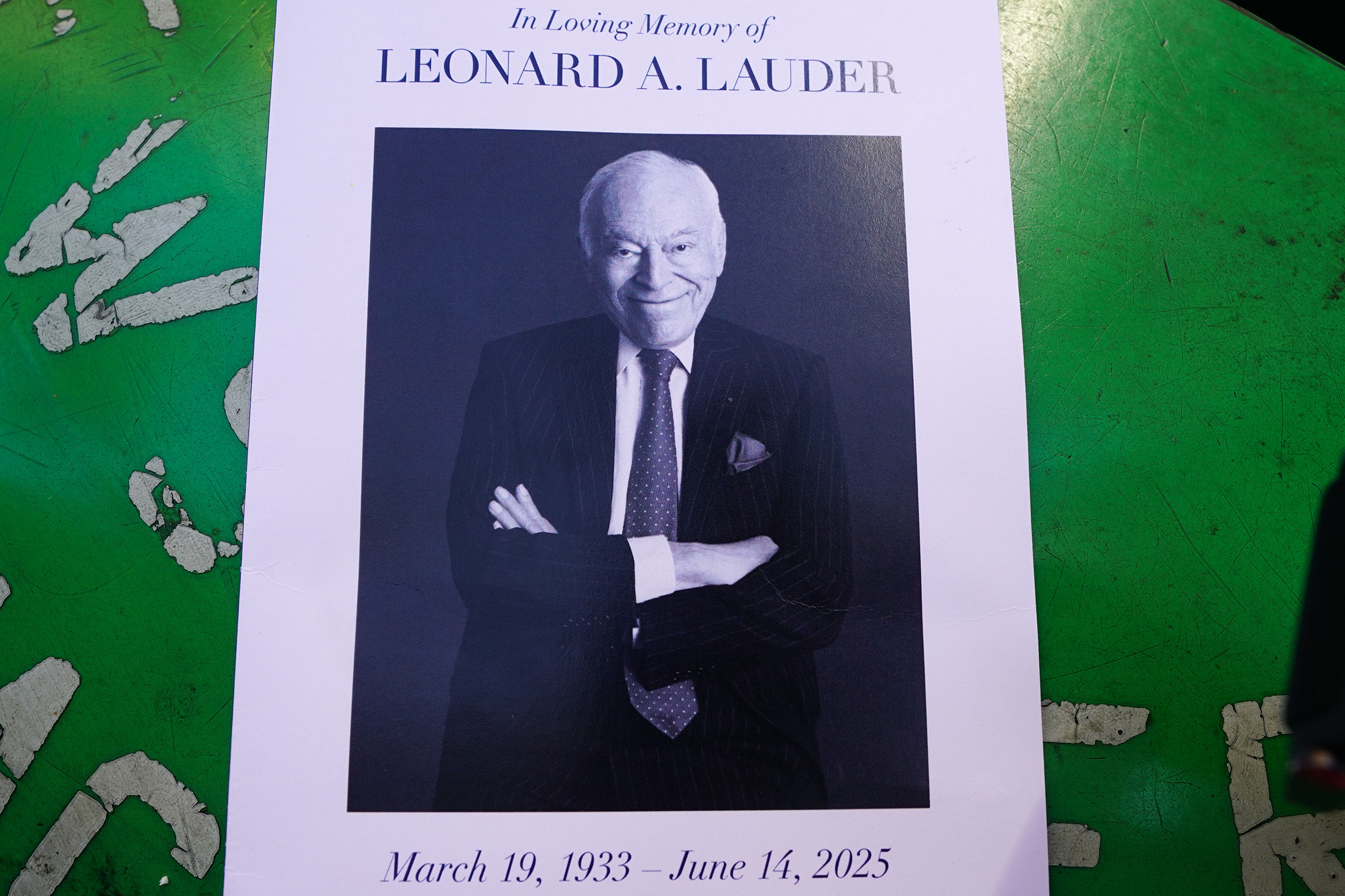 Estee Lauder mogul Leonard Lauder remembered by family, friends as ...
