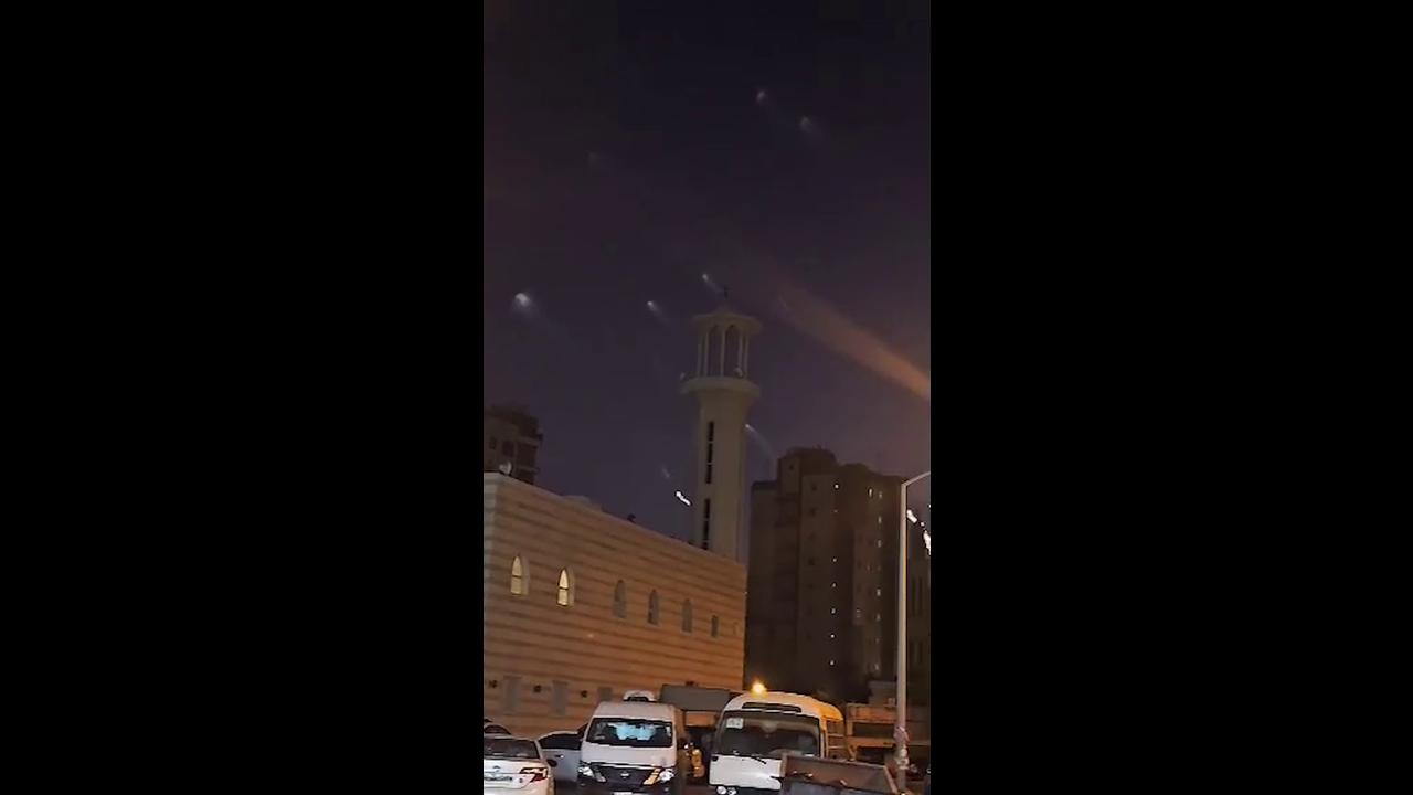 Missiles flying between Israel and Iran seen from Kuwait