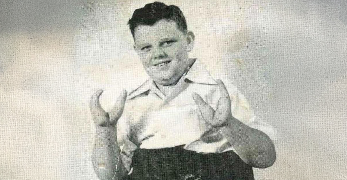 The Disturbing Truth About The Infamous Lobster Boy