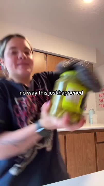 Woman Tries to Open Pickle Jar and Ends up Breaking It