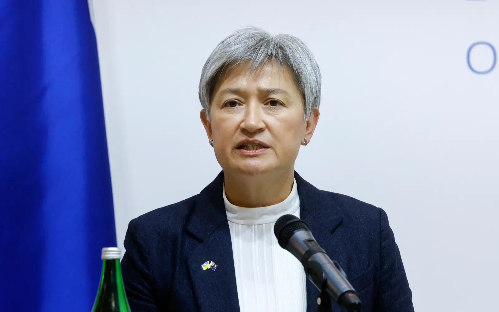 Australia joins other nations shutting Tehran embassies