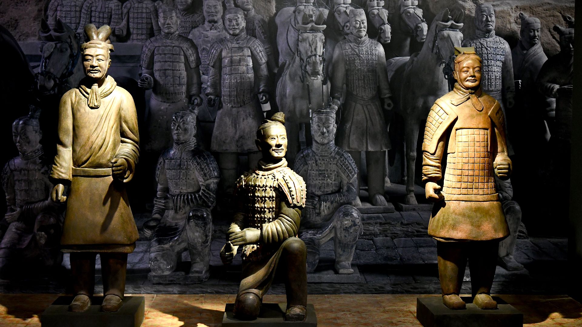 20 Historical Figures Who Died In Bizarre Circumstances
