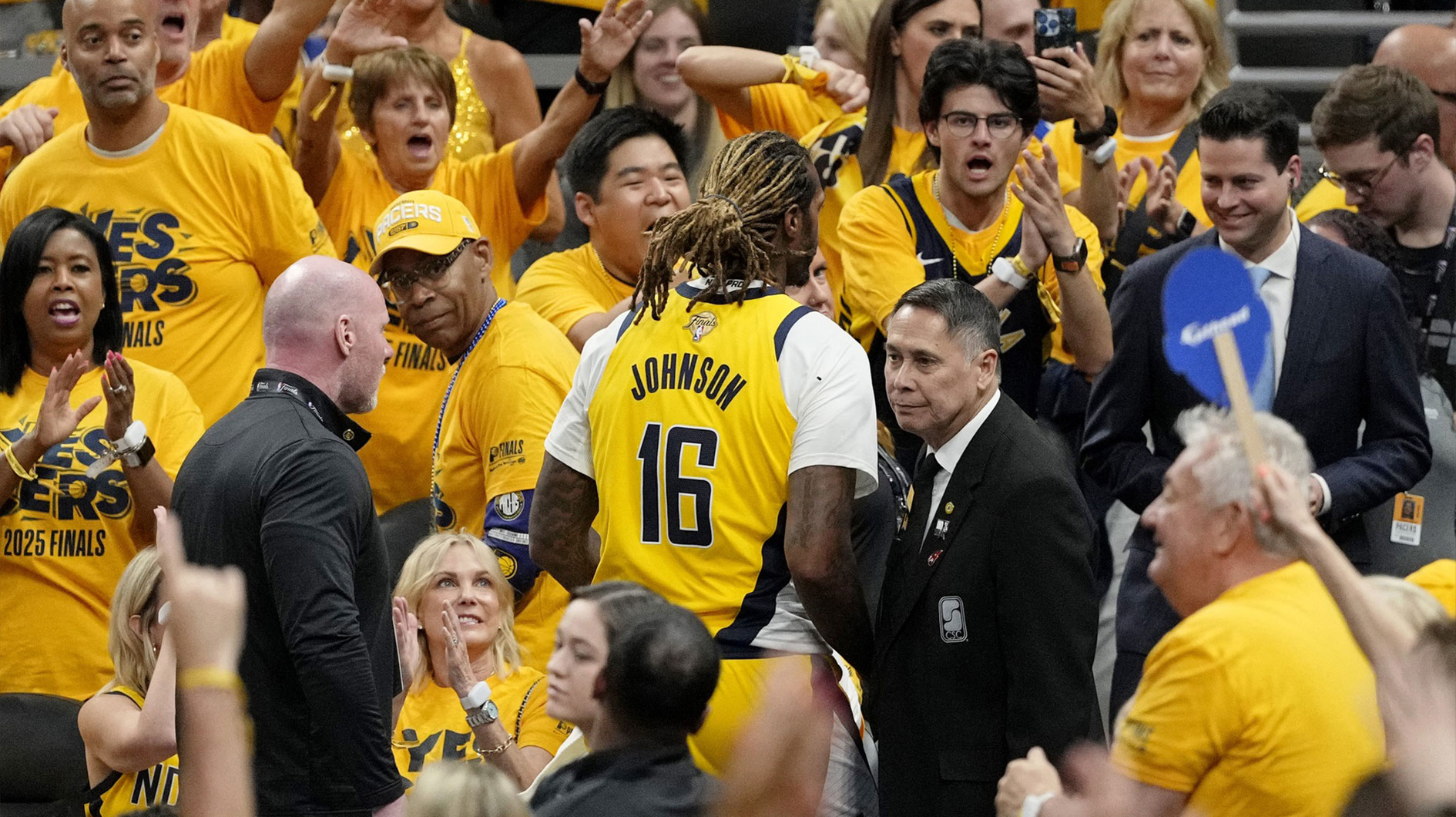 Pacers’ James Johnson’s reaction to wild ejection is pure gold