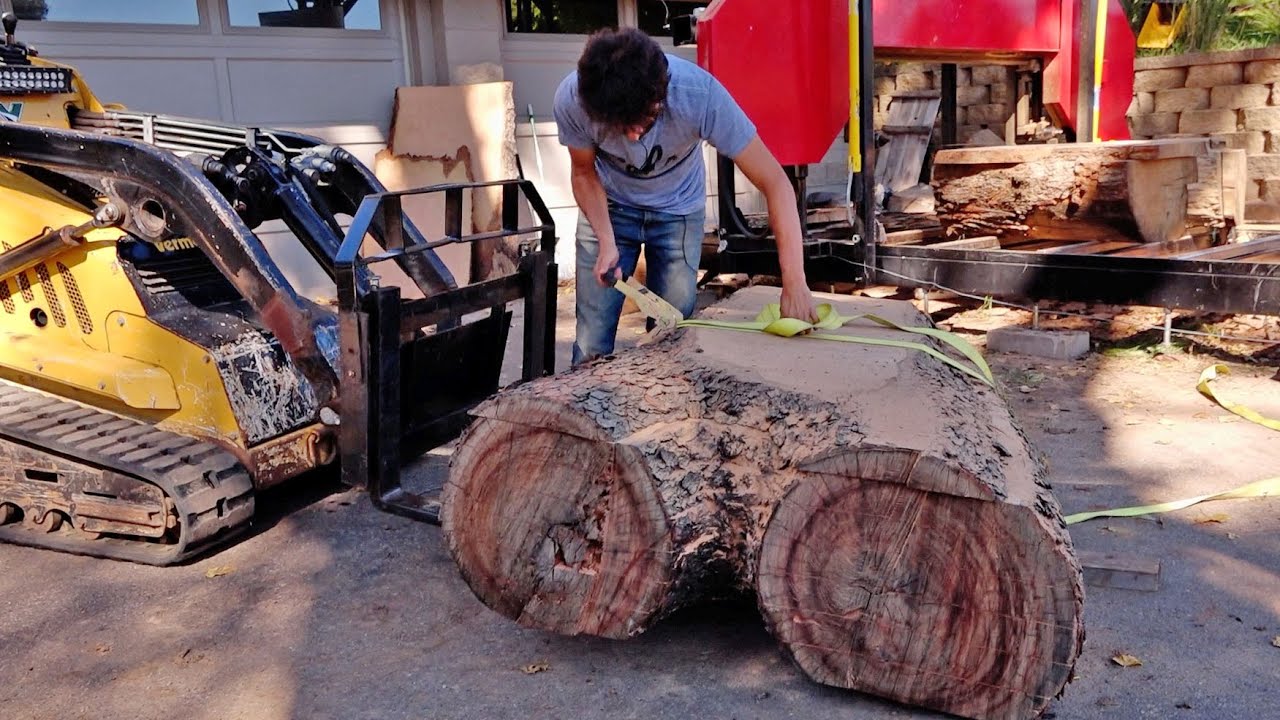 Sawing a Pair of Big Crotches on my Sawmill