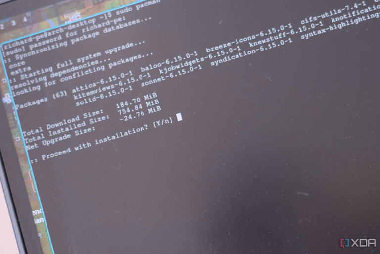 EndeavourOS is the Arch experience without the Arch installation