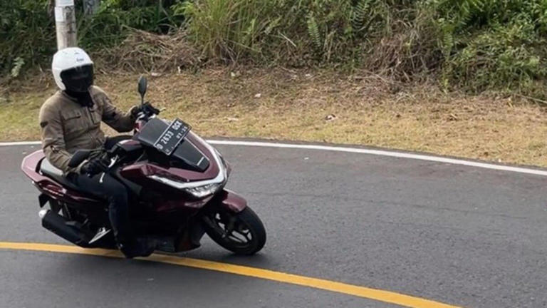 Bukan cuma NMAX, ini 5 matic mesin badak yang enteng libas jalur Puncak ...