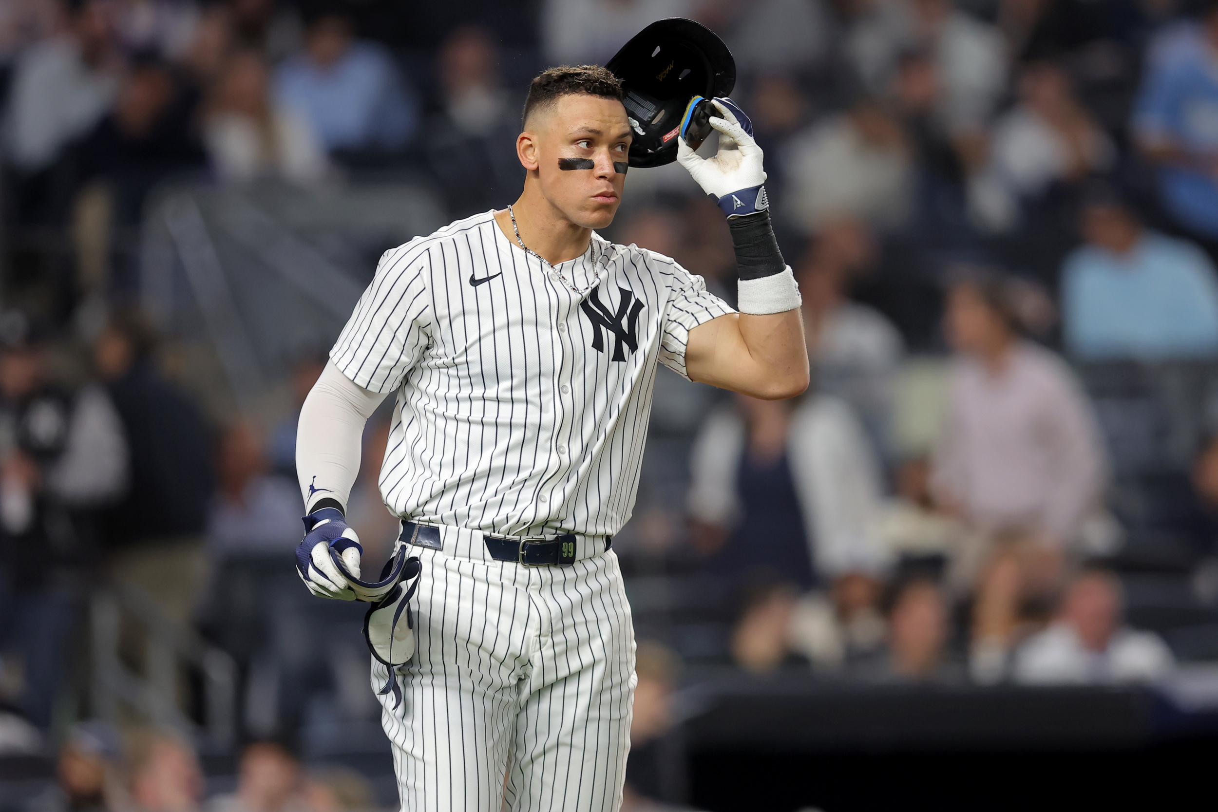 Why do the Yankees struggle so much in the summer?