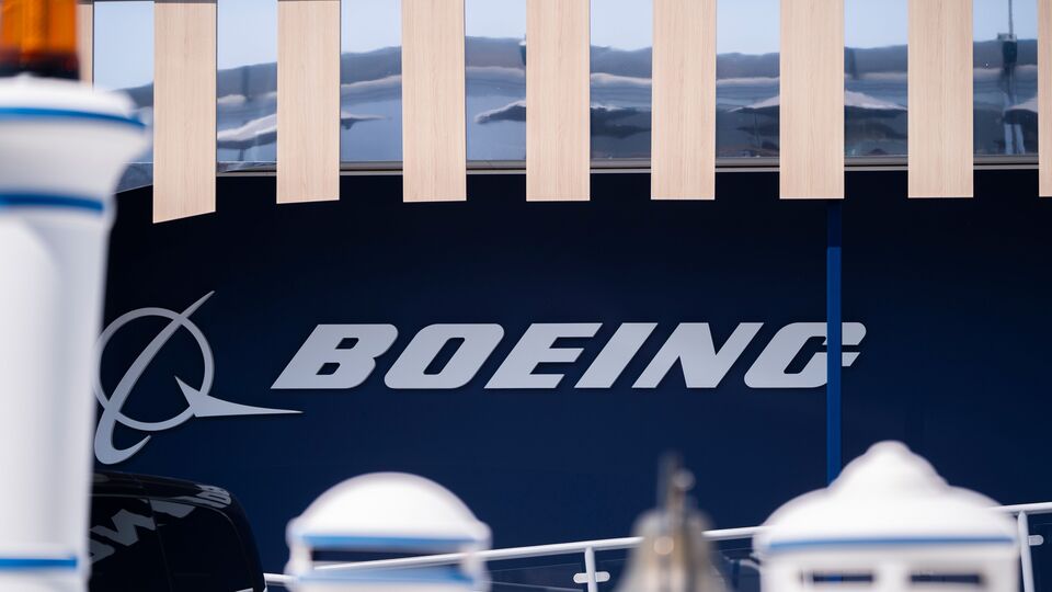 Boeing 737 Max engine issue can cause smoke in the Cabin, warns NTSB