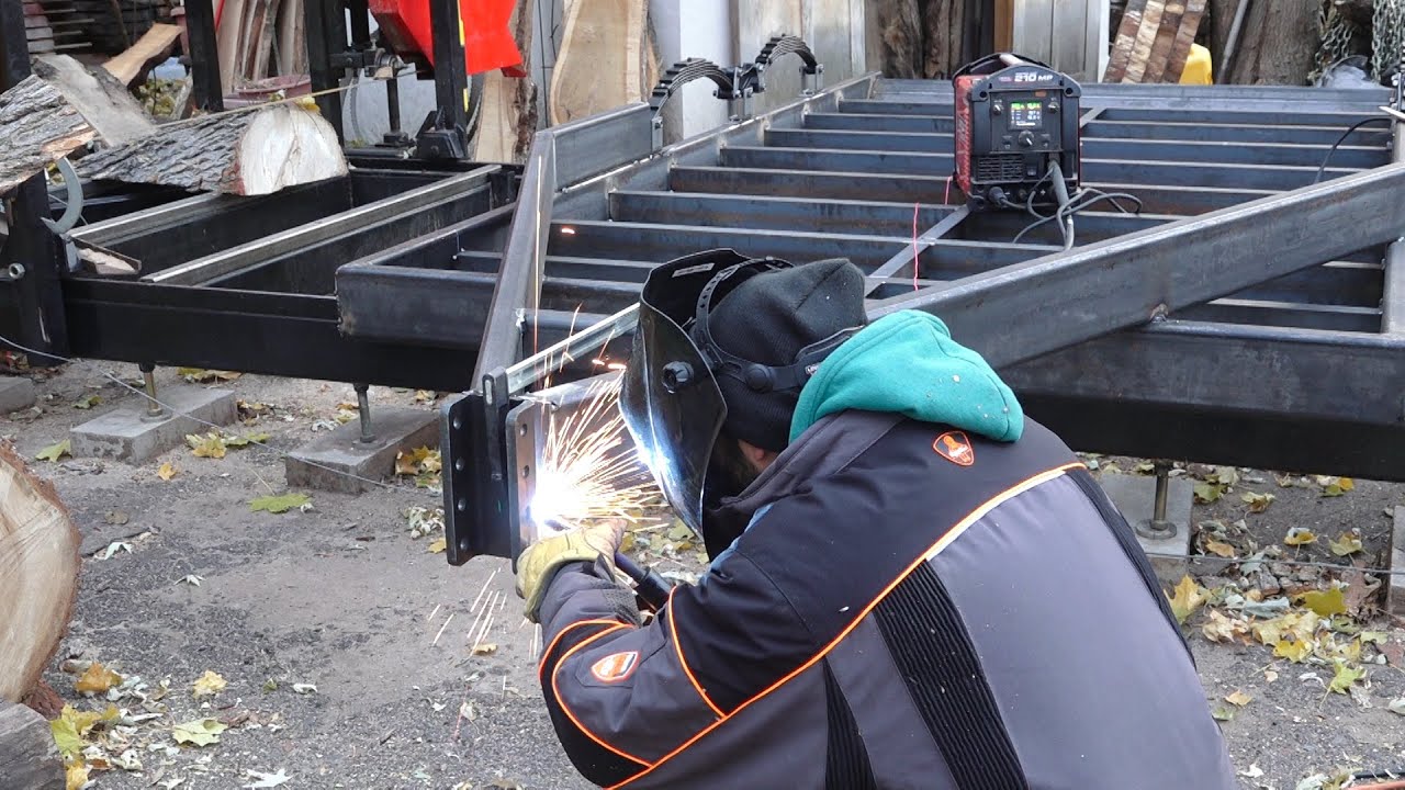 I built an epic urban logging trailer! 🚛