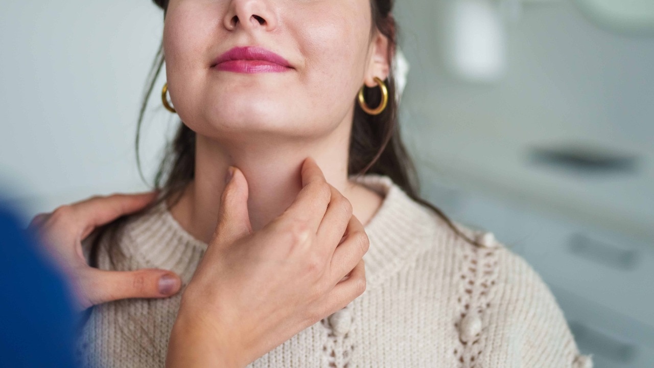 Razor blade sore throat emerges as key symptom of new Covid strain