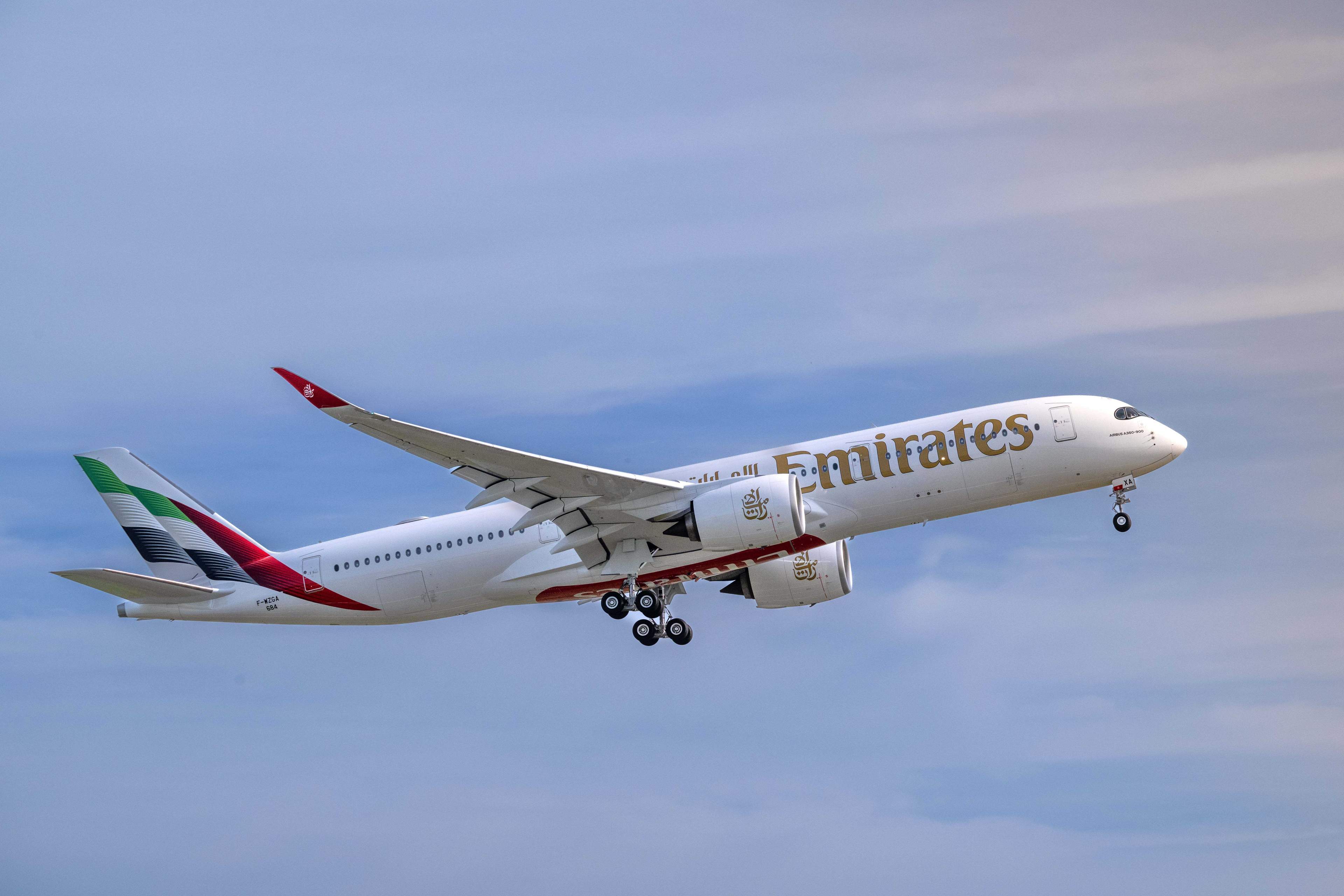 Emirates introduce la clase 'Premium Economy' en los vuelos de ...