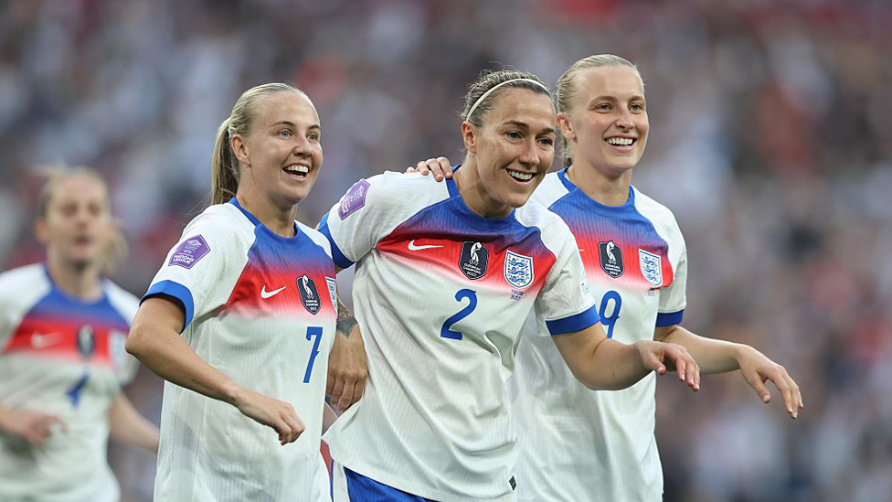 Tesco apologises for Lionesses promo in Welsh shop