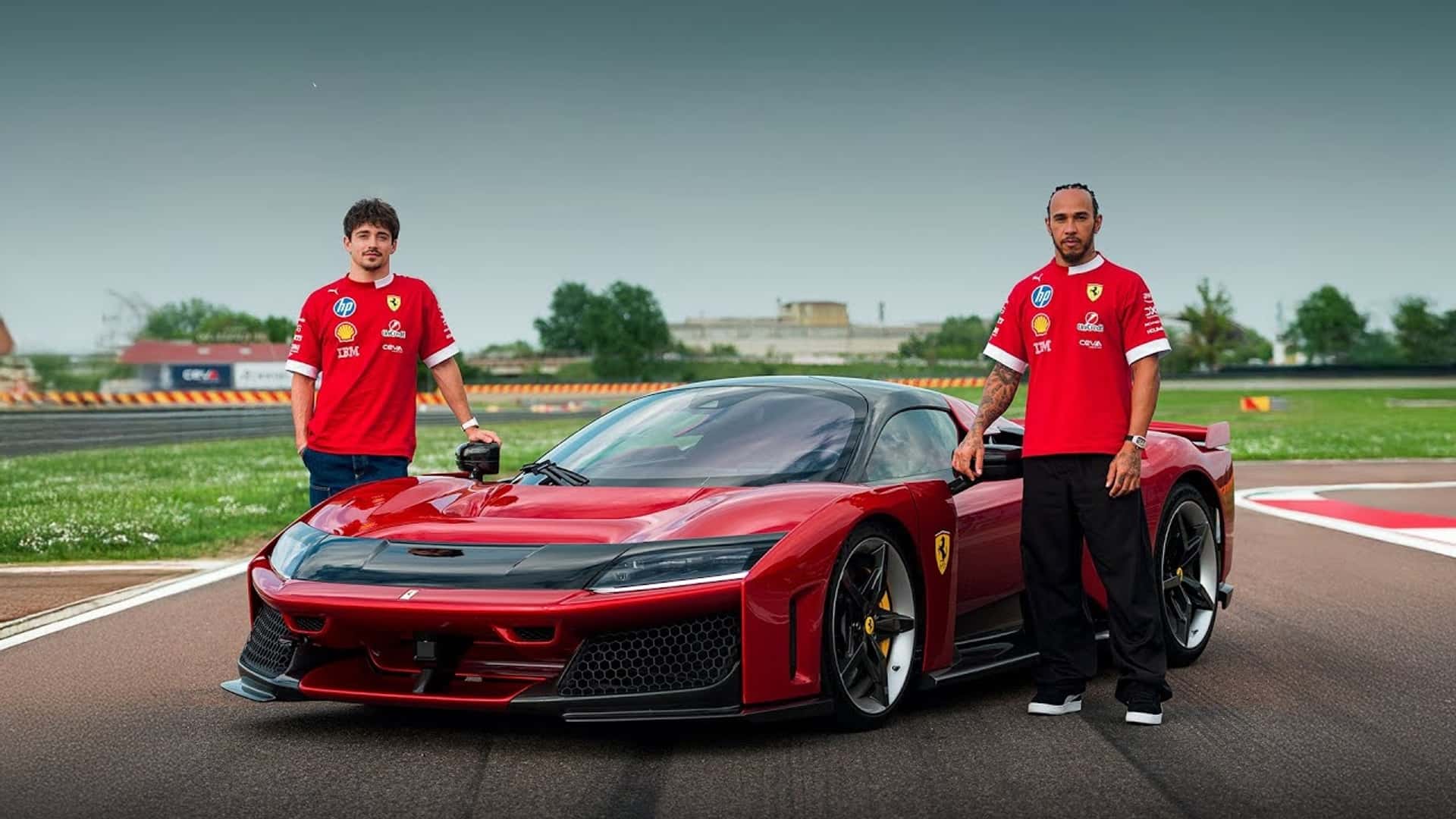 Lewis Hamilton et la Ferrari F80 : "La voiture de route la plus rapide ...
