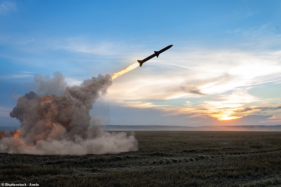 WW3: Experts analyze potential first nuclear strike