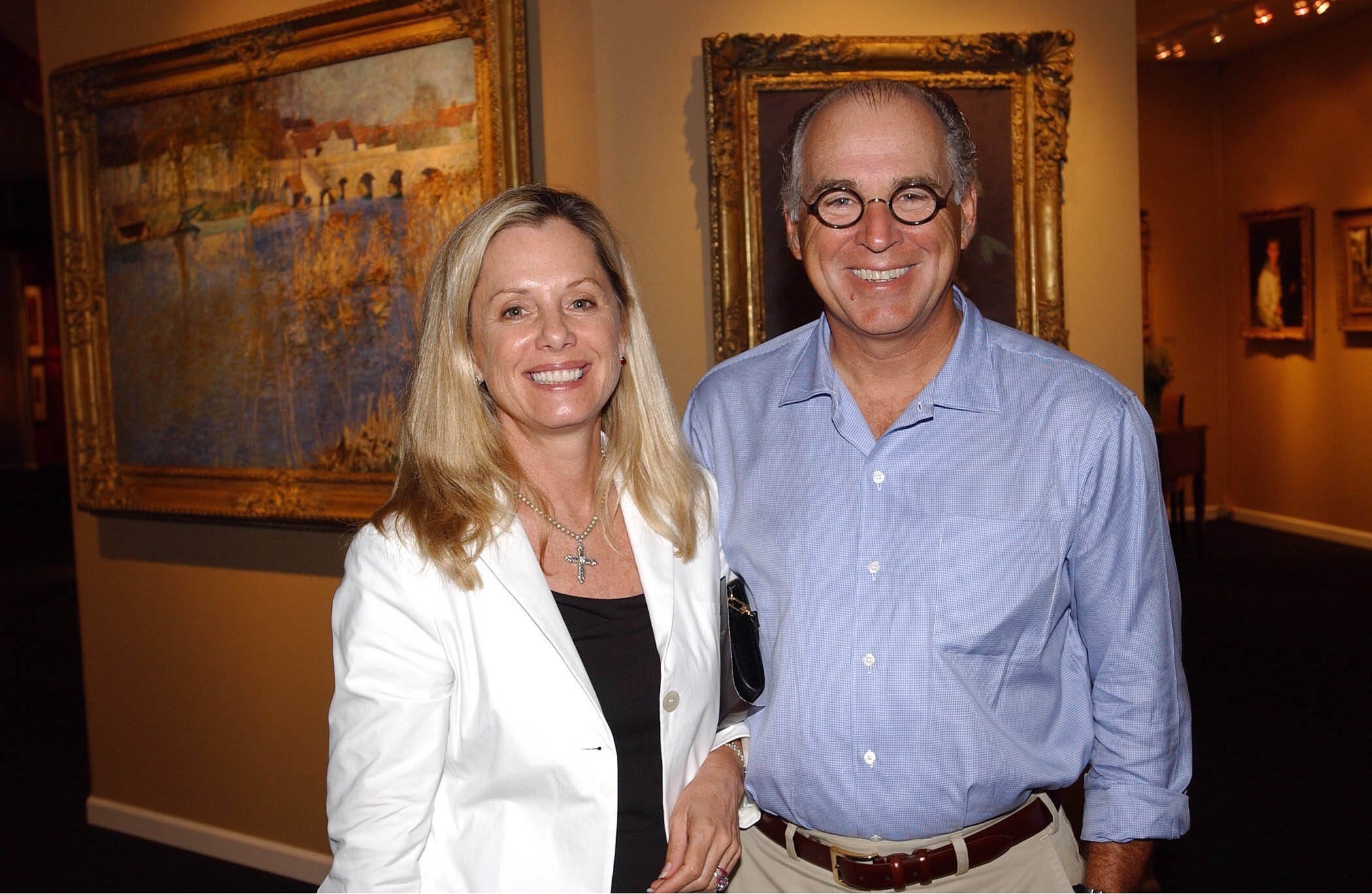 Jimmy Buffett lawsuits: Icon's widow files counterclaim in battle over ...