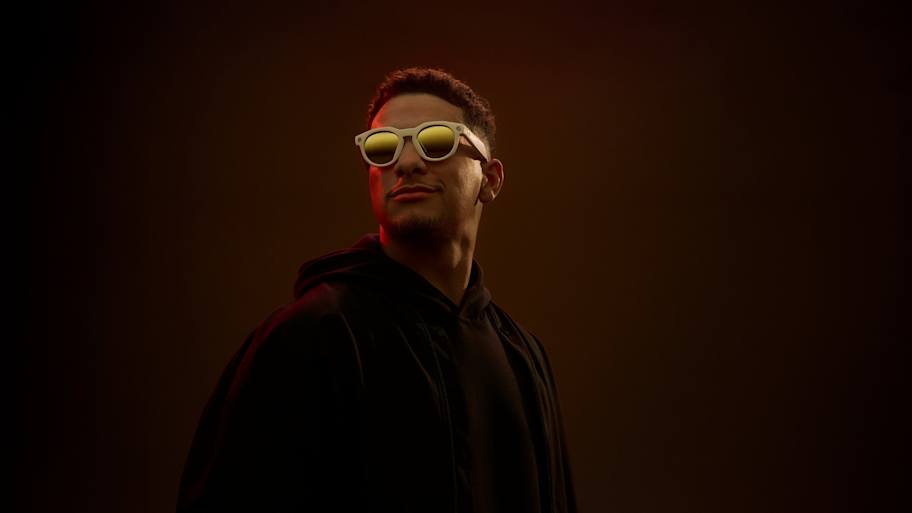 Patrick Mahomes Eyes the NFL Season with Oakley Meta AI Glasses