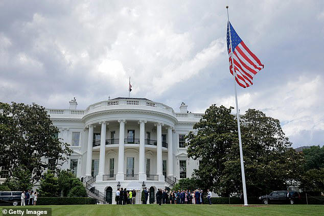 Trump insider reveals why big new change to White House could put the ...