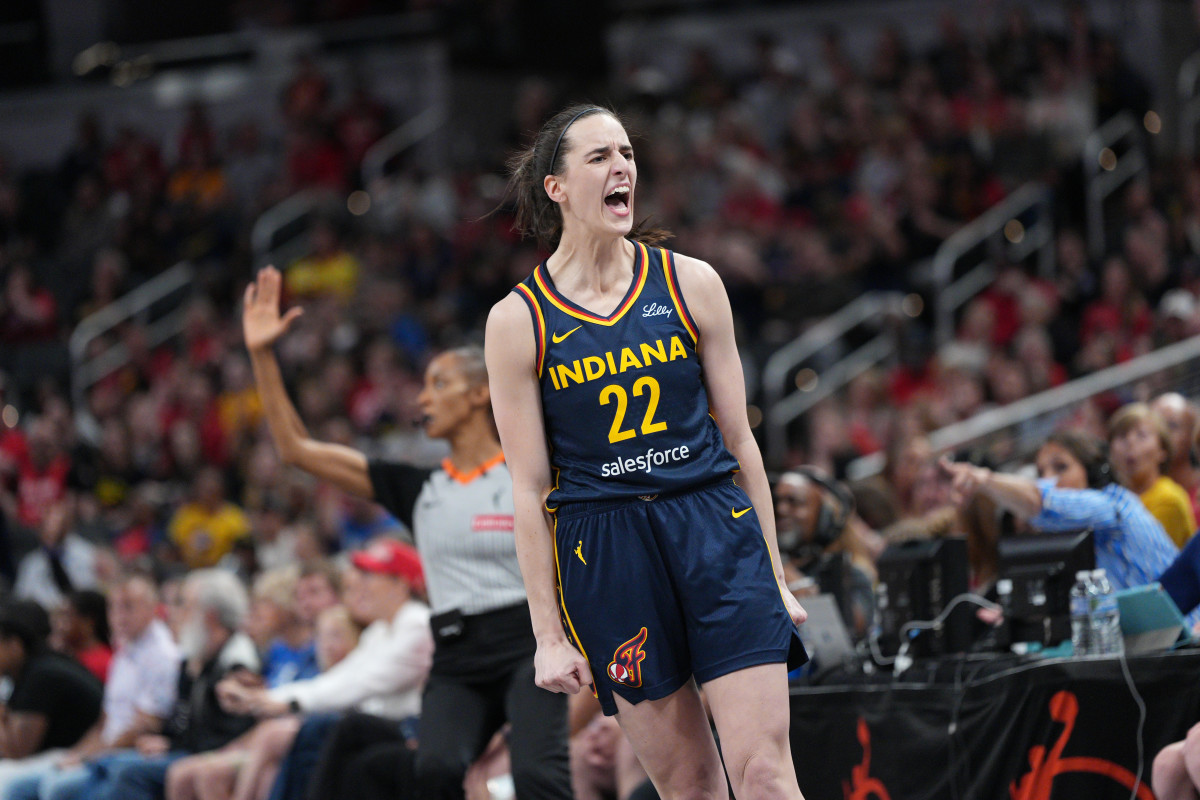 Everyone's Ripping Former WNBA Player's 'Horrible' Caitlin Clark Claim