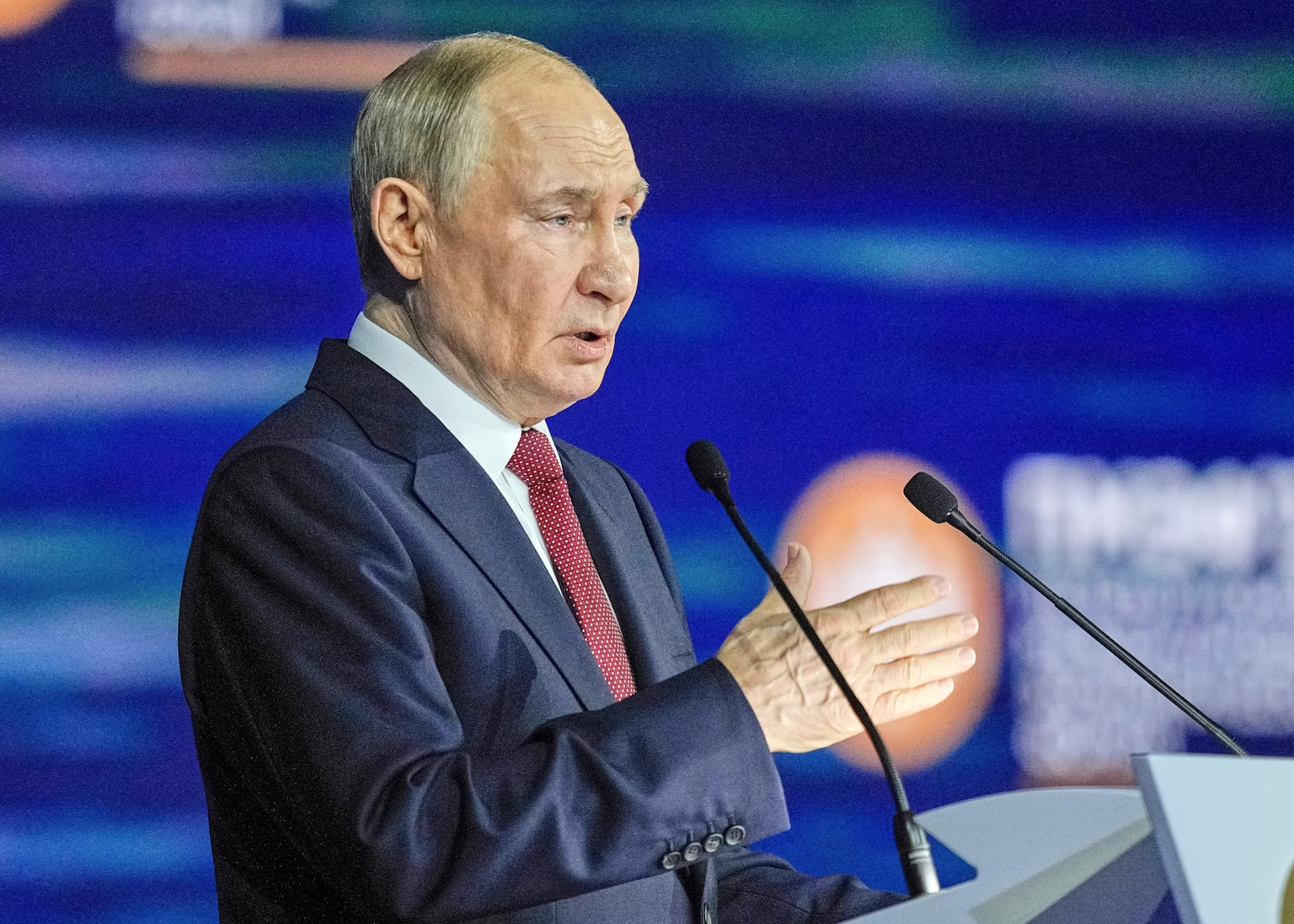 Putin boasts about Russia’s economy despite recession fears