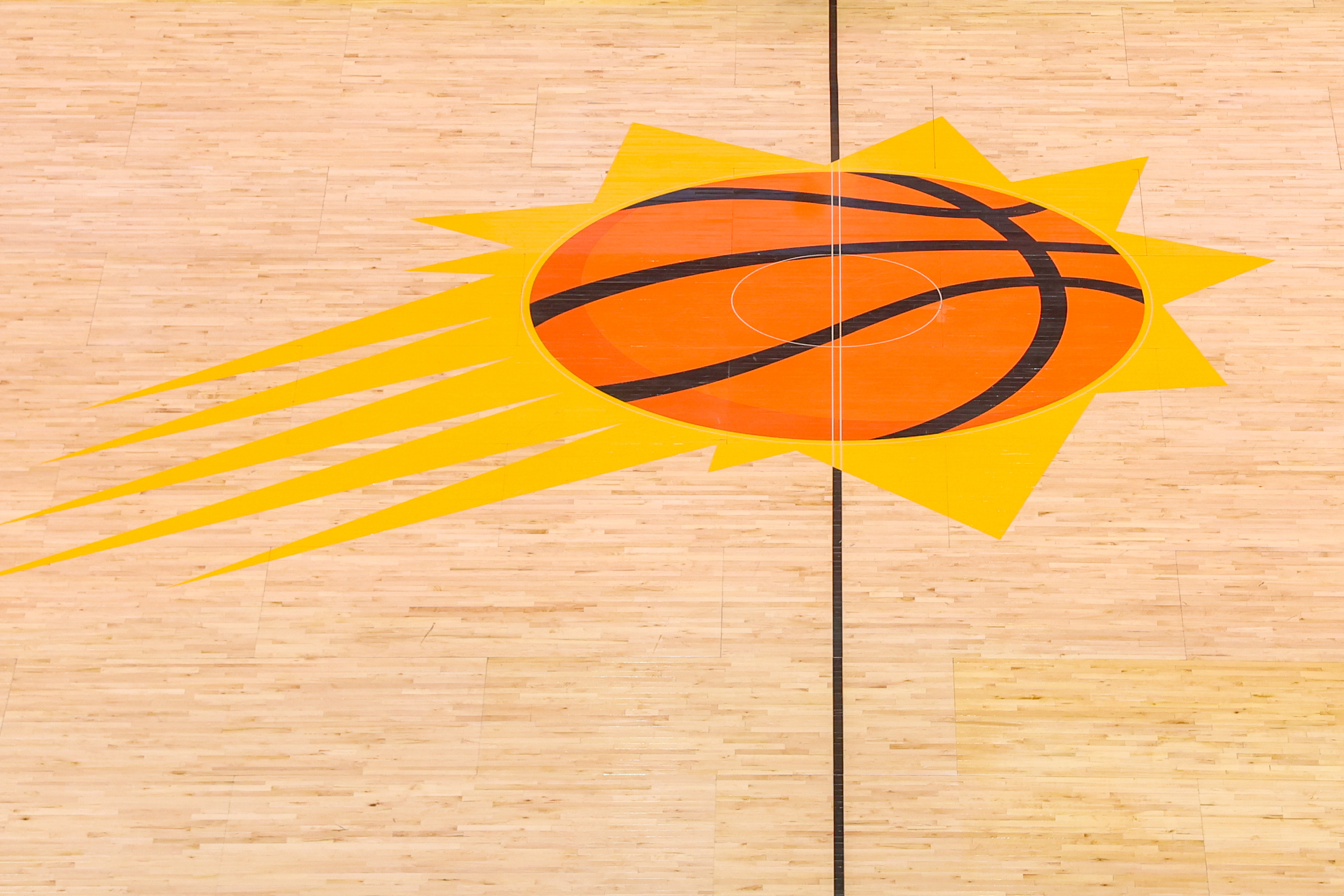 Report: Suns Had Multiple Fistfights In Locker Room This Season