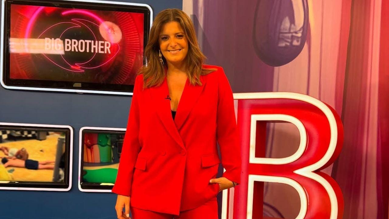 Maria Botelho Moniz cumpre promessa que fez a Nossa Senhora de Fátima ...