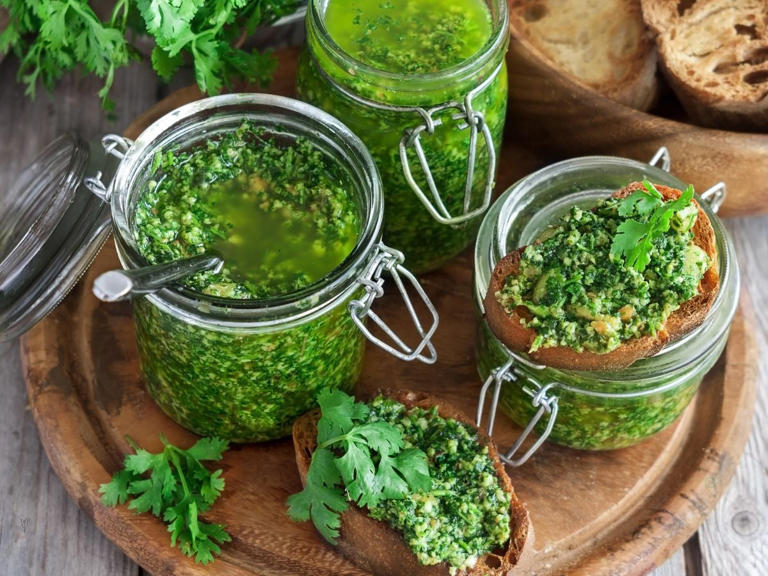 Beneficios del cilantro: para qué sirve, cómo se consume y ...