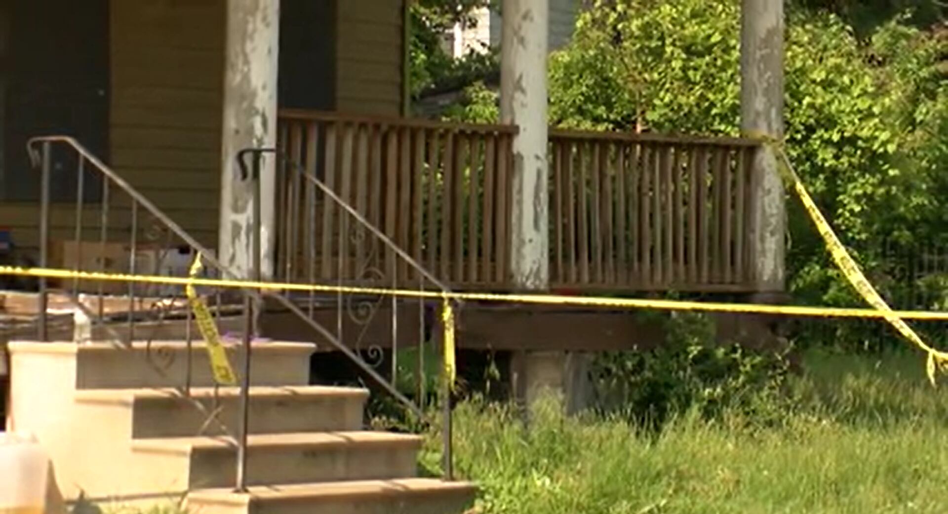 U.S. Marshals arrest bike-riding suspect accused of fatal stabbing ...