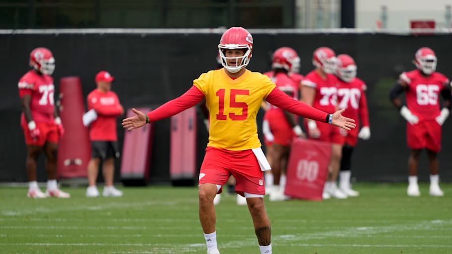 Patrick Mahomes should be dancing through minicamp after Chiefs injury ...