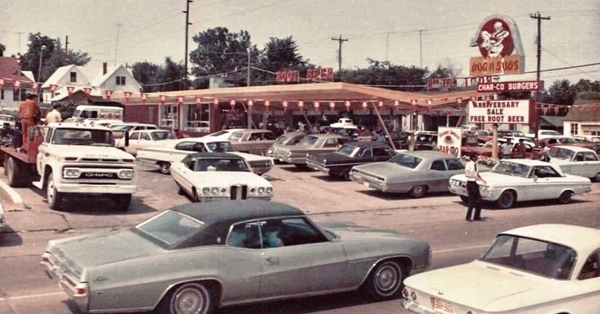 17 1970s Pics Remembering Dog N Suds Drive-Ins