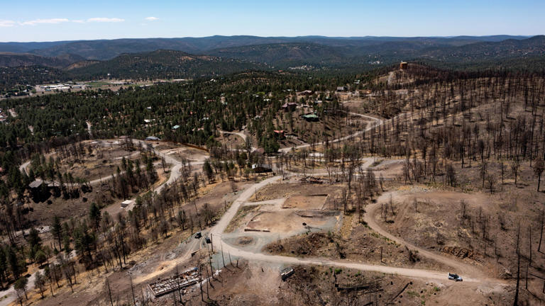 ‘We have a lot to be thankful for’: Ruidoso rebuilds after fire and ...