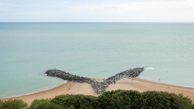 Folkestone is the 'enchanting' UK town with 5 beaches that's just 58 ...