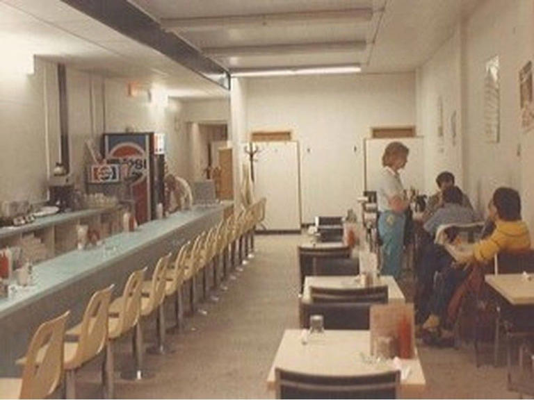 'We're very lucky': Founded in Calgary, Joey’s Fish Shack celebrates 40 ...