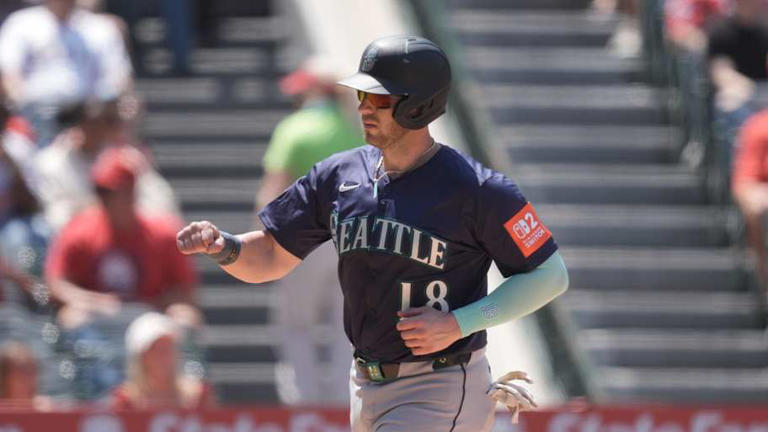 Seattle Mariners Fans React Wildly on Social Media to Mitch Garver Finally Hitting a Home Run