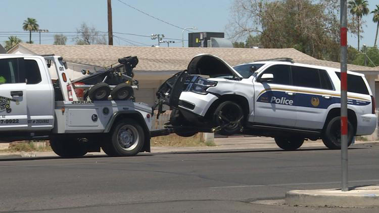 Police involved in south Phoenix crash, other driver allegedly ran from ...